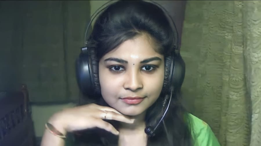 Watch Psy Girl FF Live Stream - Watch me playing Garena Free Fire